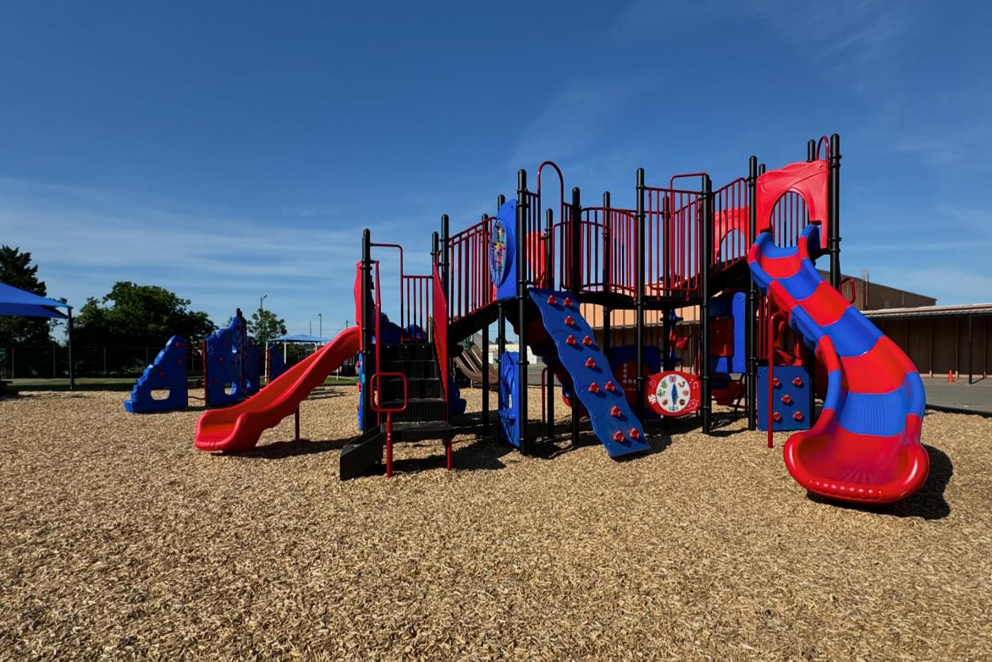 Making School Playgrounds Fun - Platinum Playgrounds
